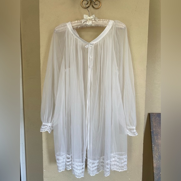 Miss Elaine | Intimates & Sleepwear | Vintage Sheer Robe | Poshmark